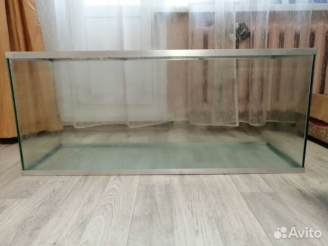 Аквариум с столом
