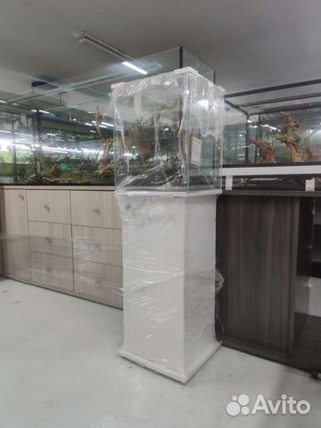 Аквариум столбик с тумбой