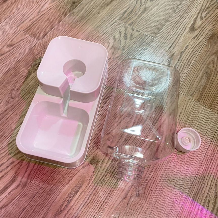 Автоматическая поилка для кошек и собак