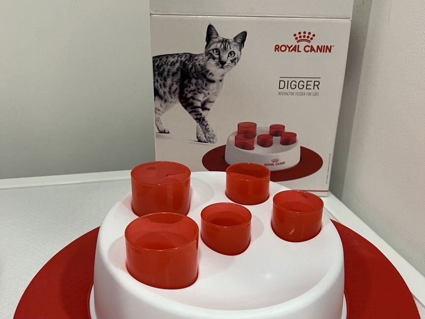 Интерактивная кормушка Royal Canin Digger
