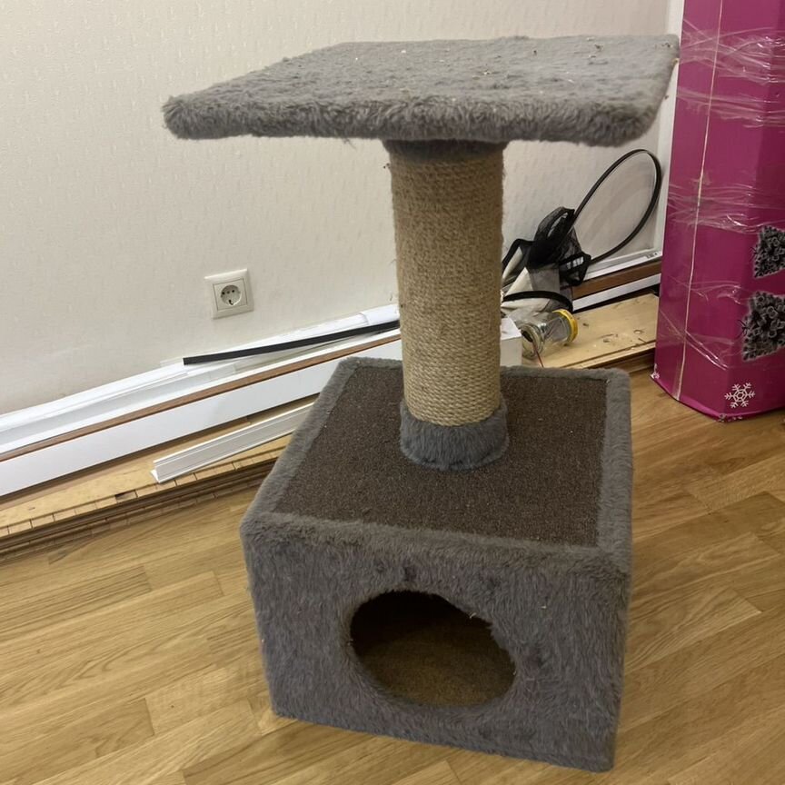 Когтеточка домик для кошки бу