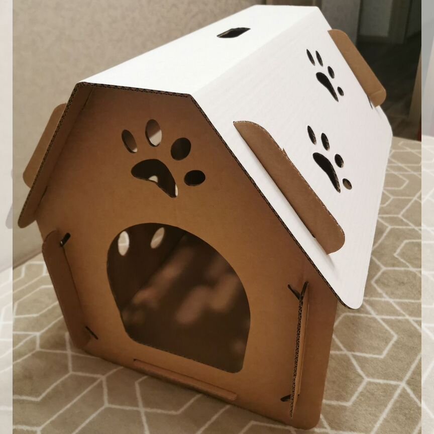 Домик для кошки картонный