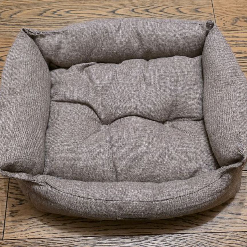 Лежанка для собак и кошек