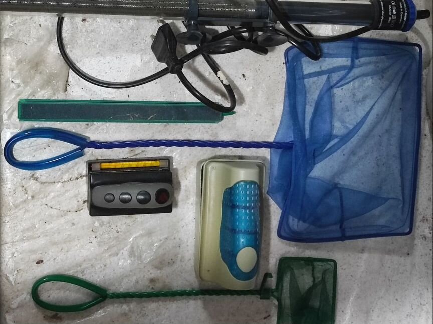 Аквариумные аксессуары