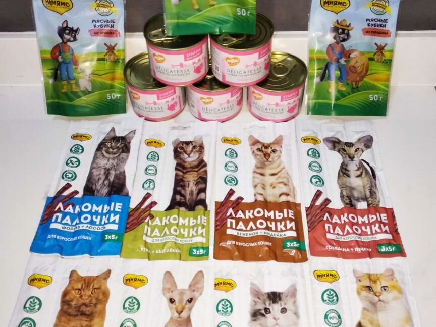 Лакомства для кошек (подушечки, палочки, паштет)