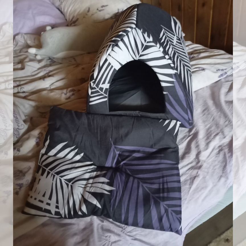 Домик лежанка для кошки