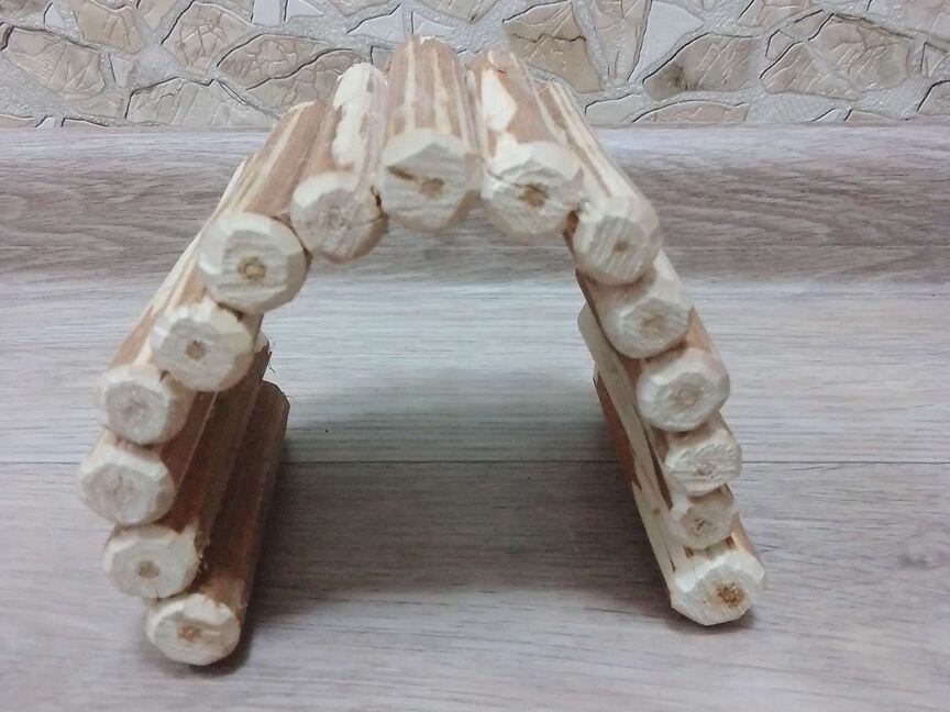 Продам деревянный мостик для грызунов