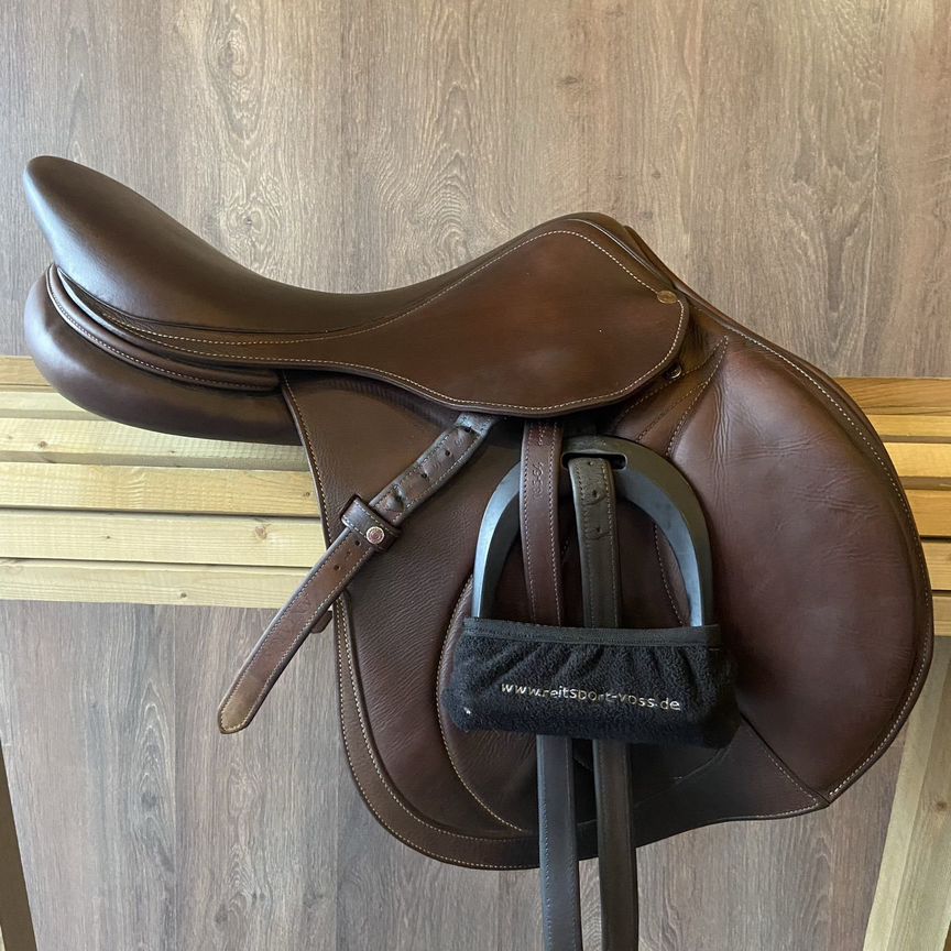 Седло профессиональное конкурное Antares