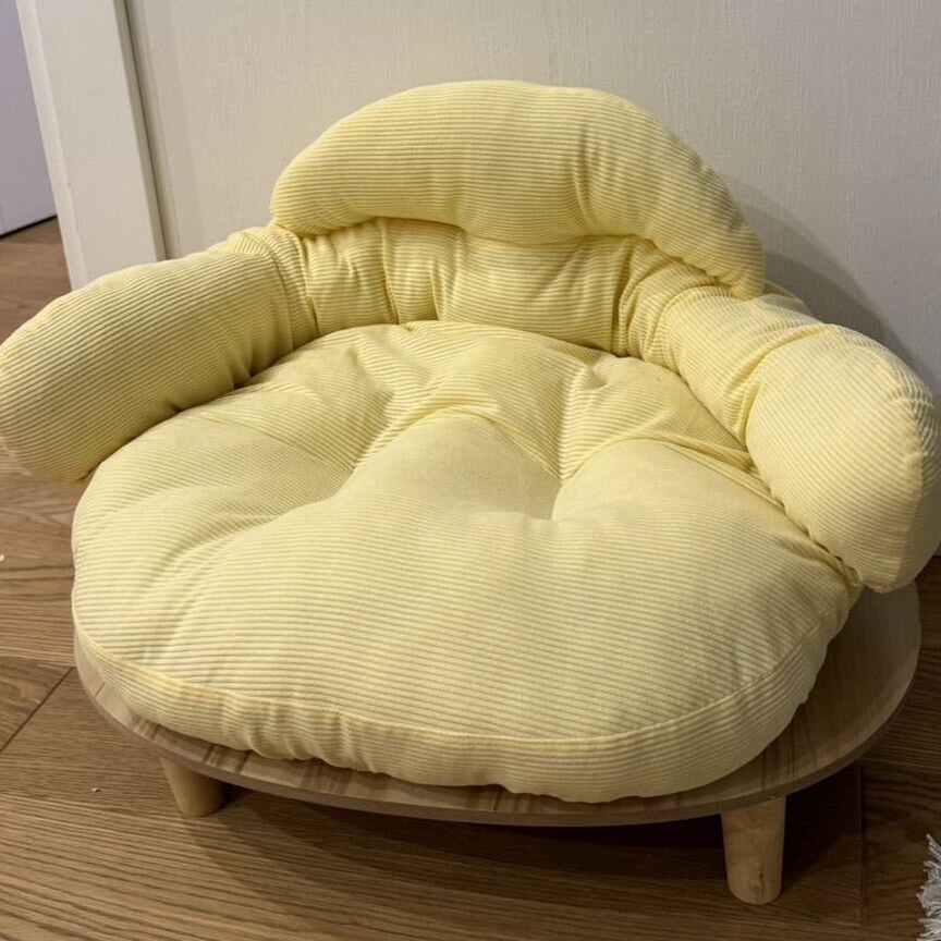 Диванчик для кошек и собачек