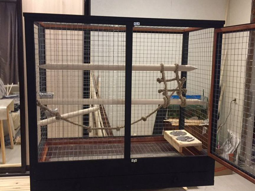 Большая клетка для птиц попугаев