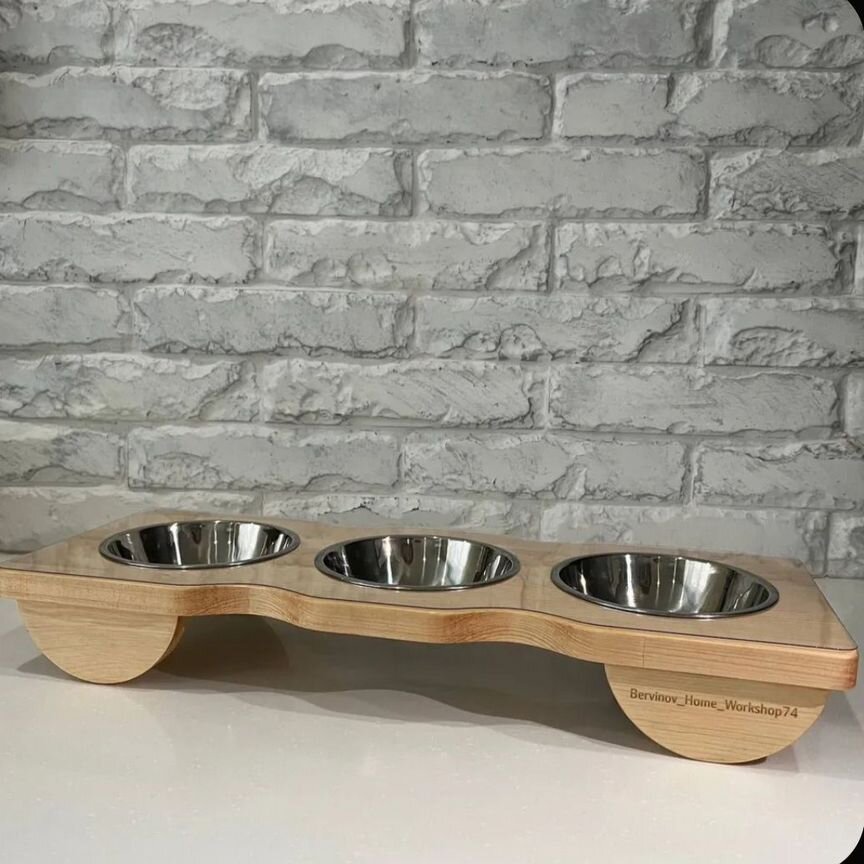 Миска для кошки или маленькой собаки, тройная