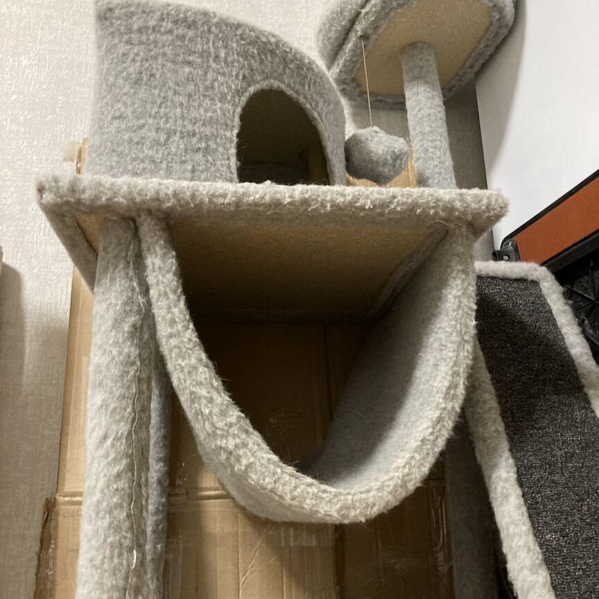 Домик с коктеточкой для котов