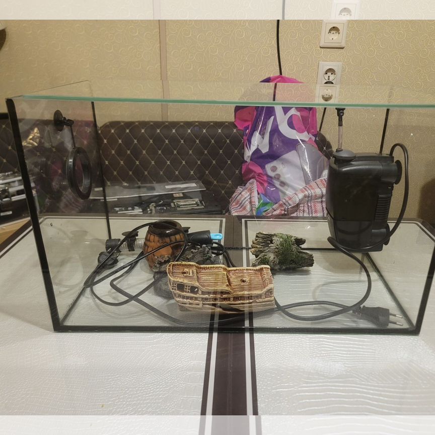 Аквариум 40 литров с комплектом