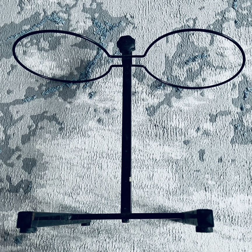 Стойка для кормления собак без тарелок