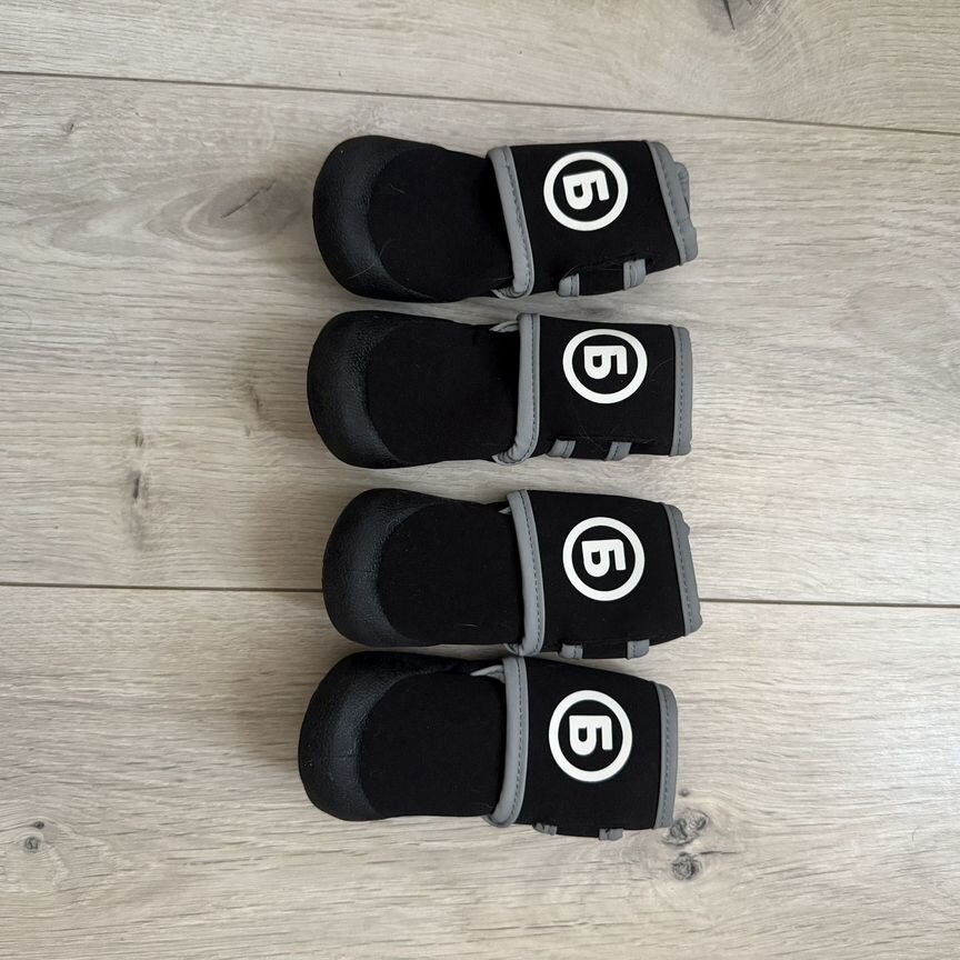 Обувь для собак M