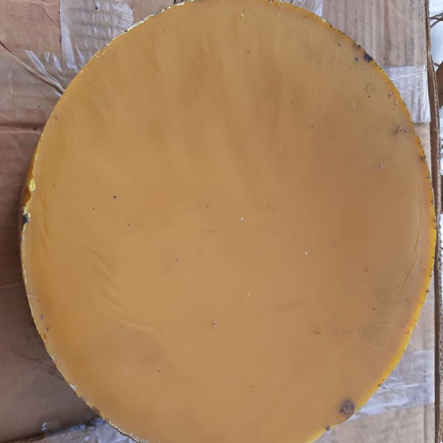 Воск пчелиный