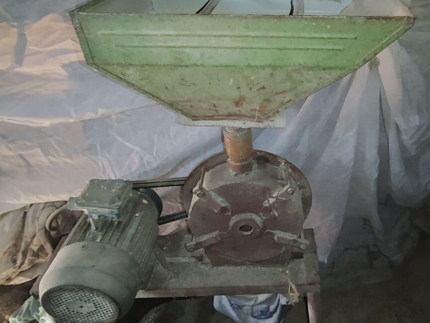 Дробилка для зерна - 5.5квт 380