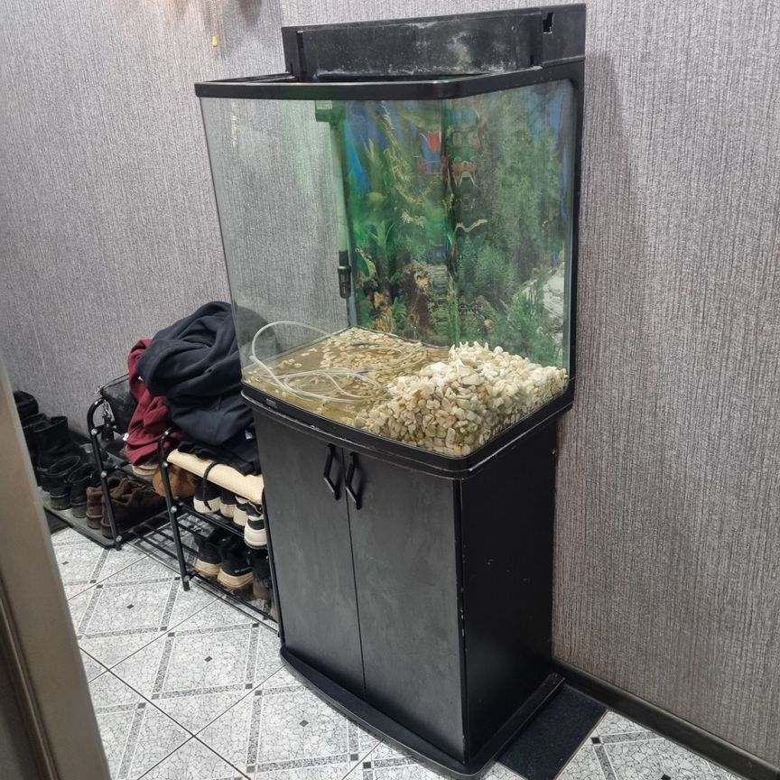 Аквариум с тумбой