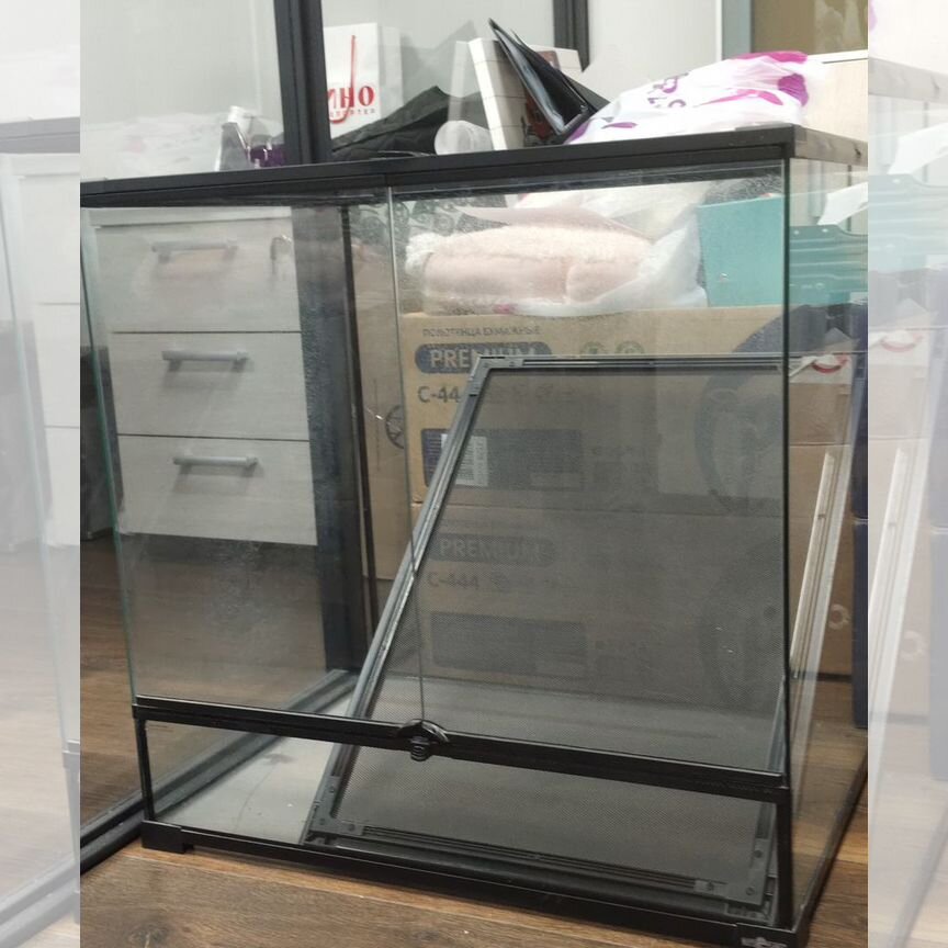 Террариум для рептилий вертикальный