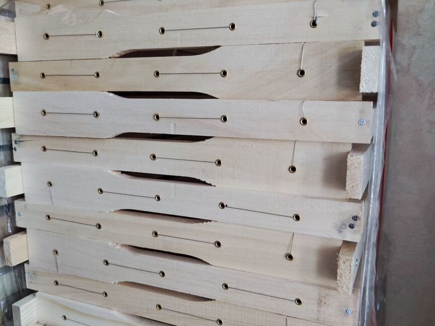 Рамки гнездовые Дадан