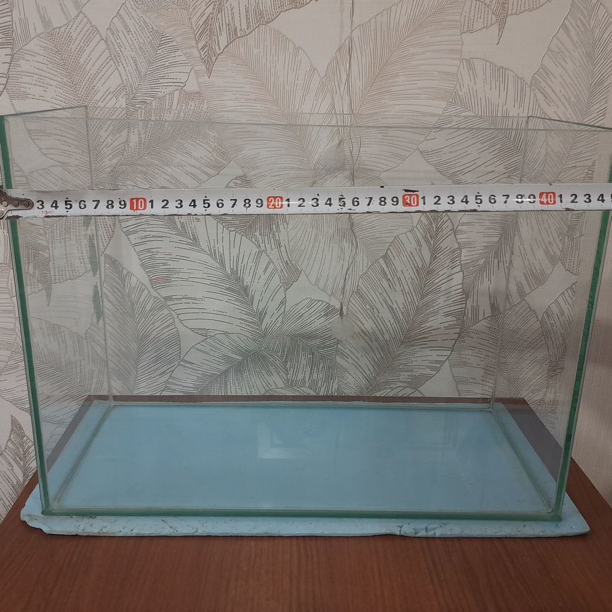 Аквариум, фильтр, кормушки, водонагреватель