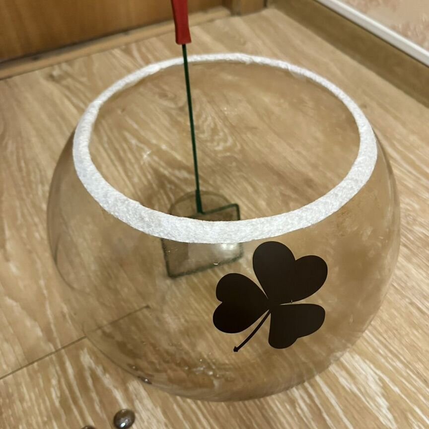 Аквариум для рыбок круглый