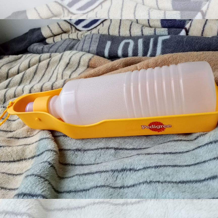 Поилка для собак дорожная