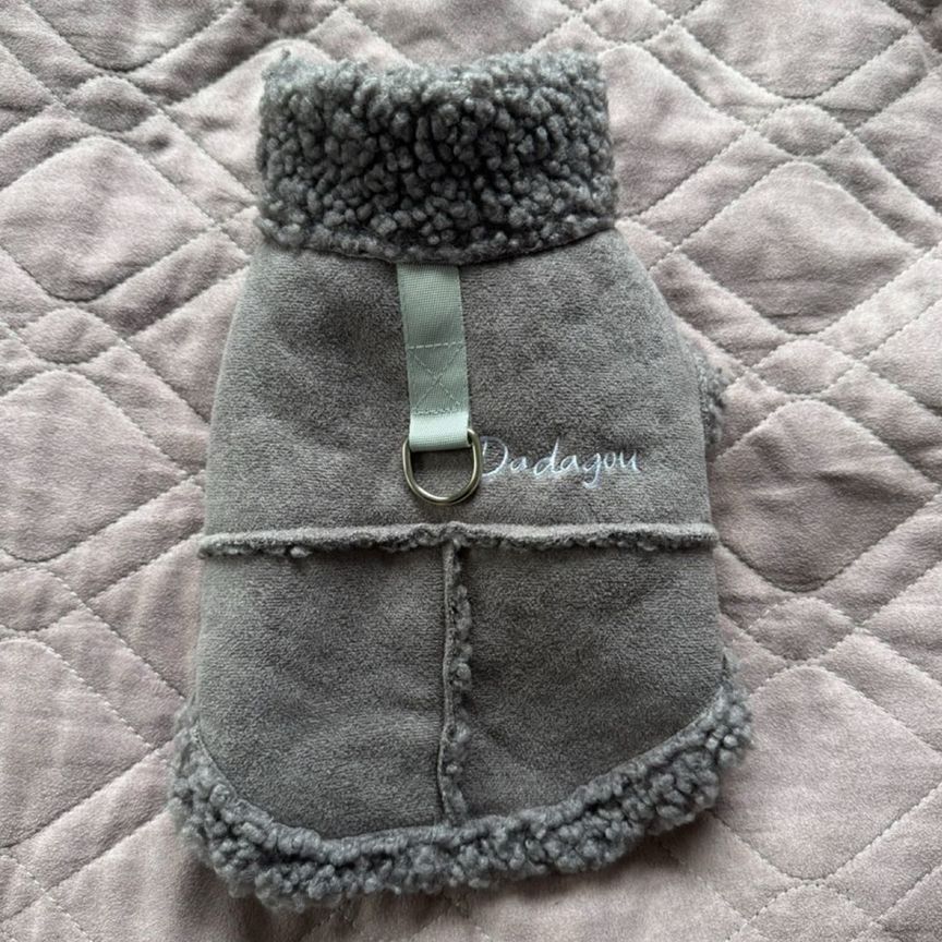 Одежда для маленьких собак