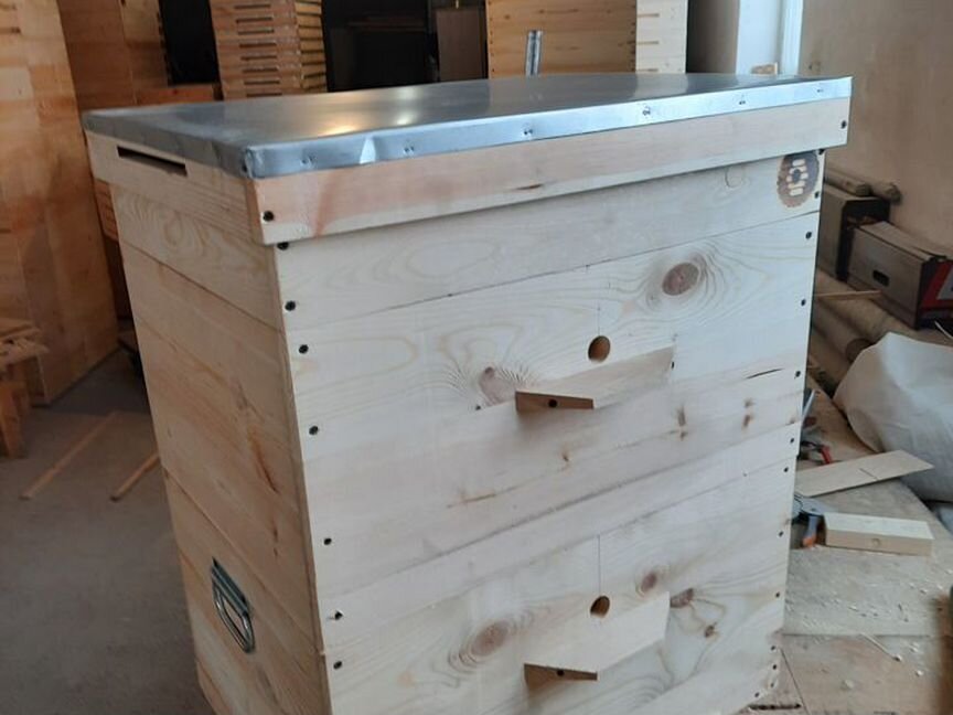 Улья Дадан. Рамки