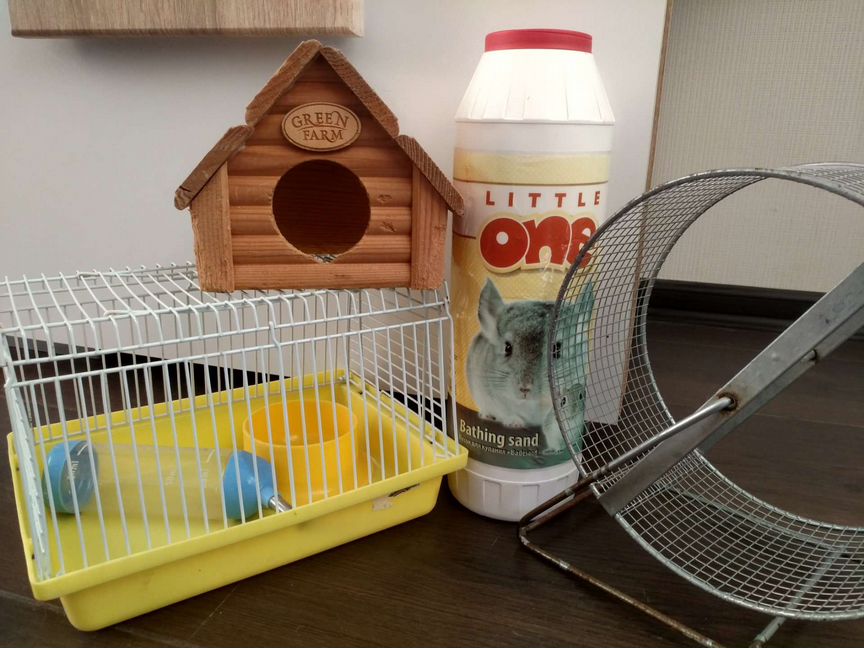 Переноска, колесо, поилка, домик для хомячков