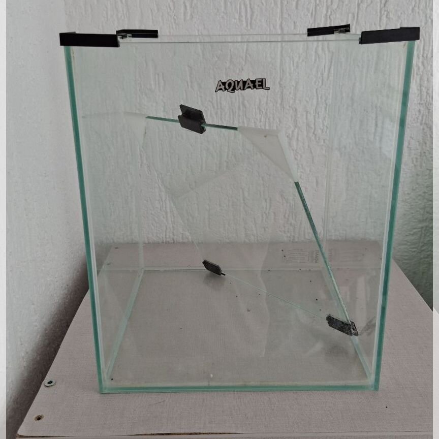 Аквариум cube 20