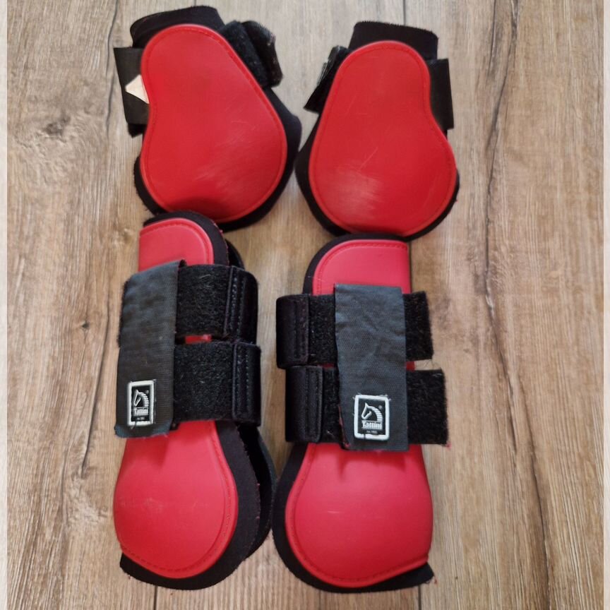 Ногавки для лошади