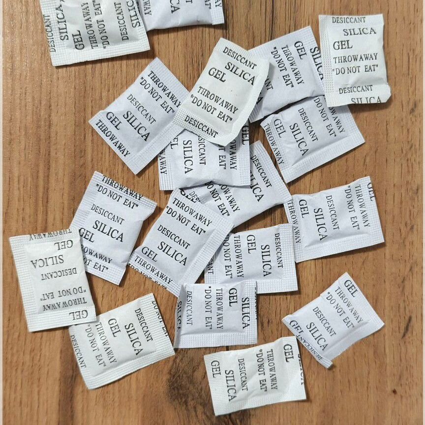Силикагель в пакетиках