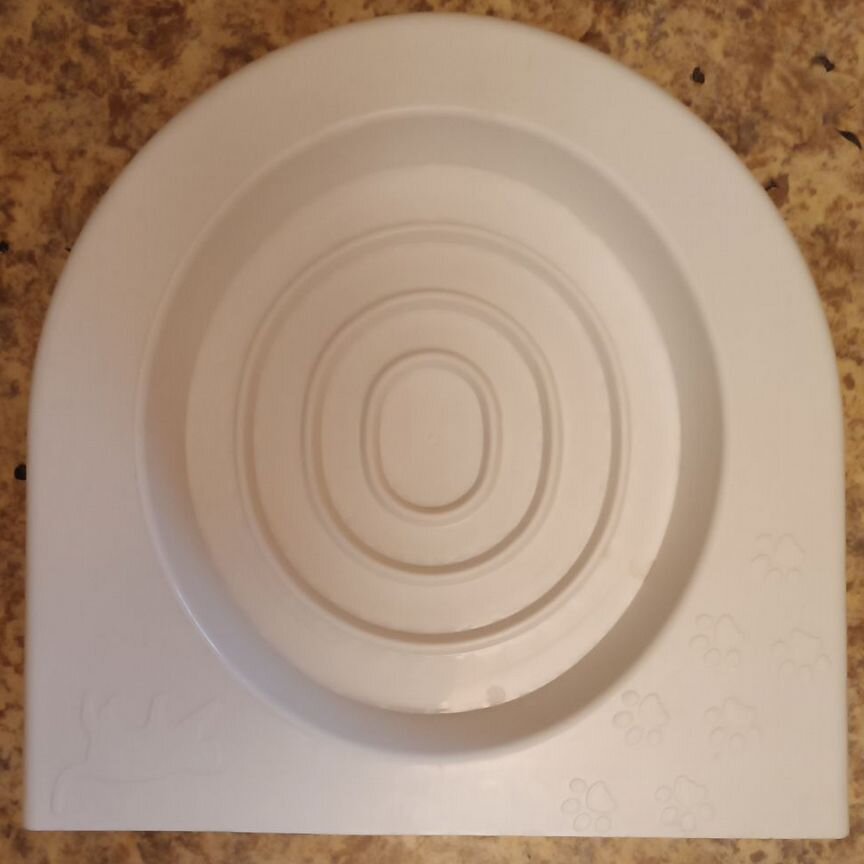 Для приучения кошки к унитазу