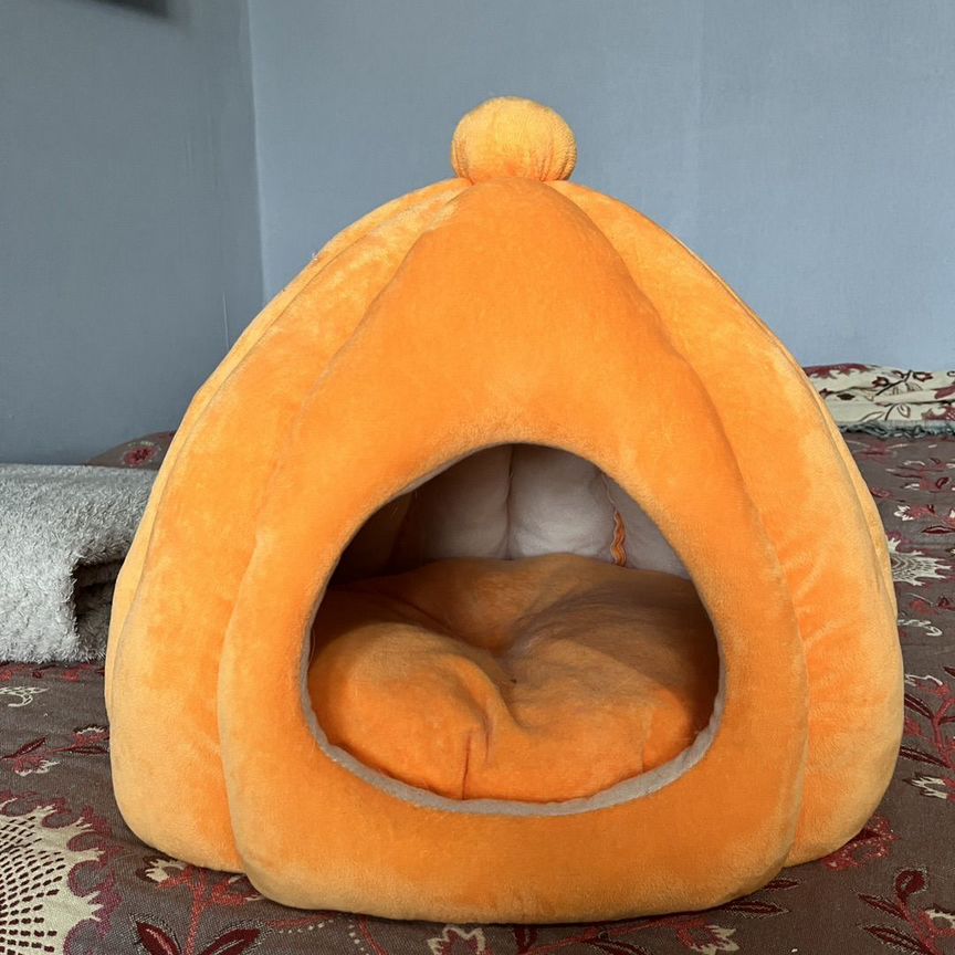Домик лежанка для кошки