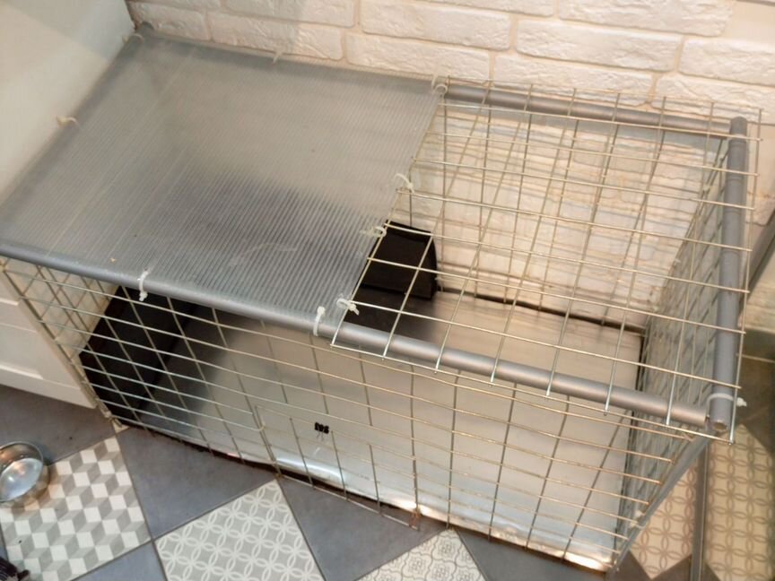 Комфортабельная клетка для мелких пород