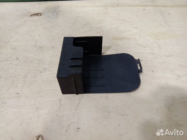 Крышка гидроблока тормозного на Mercedes Benz W204 купить в Москве ...