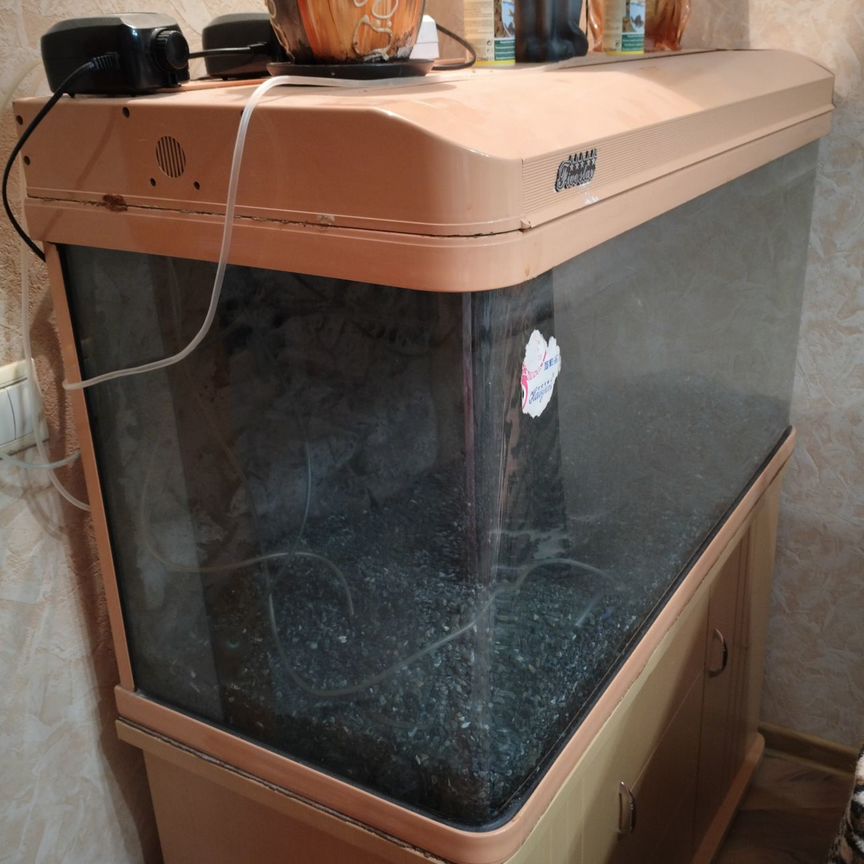 Аквариум с тумбой бу 300литров