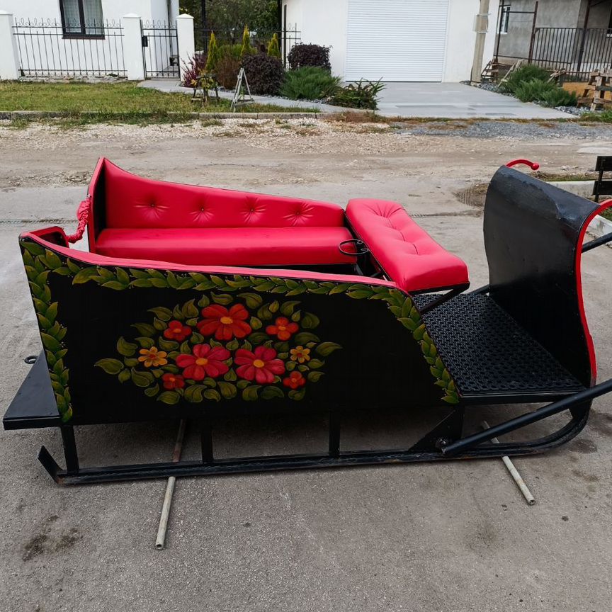 Сани для лошади