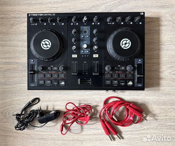 Dj контролер Native Instruments Traktor S2 mk1 купить в Томске | Хобби ...