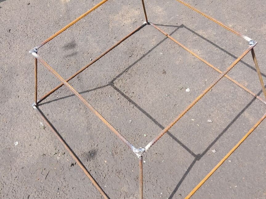 Подставки для ульев