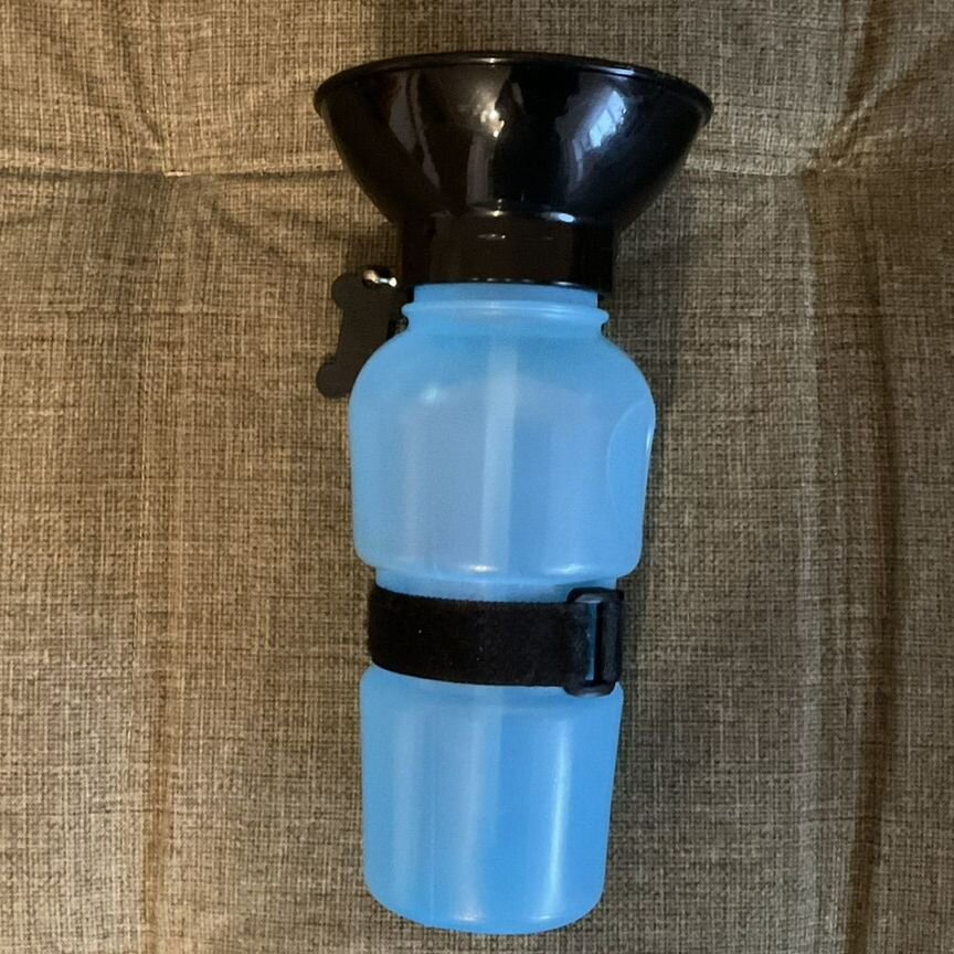 Бутылка поильник для собаки