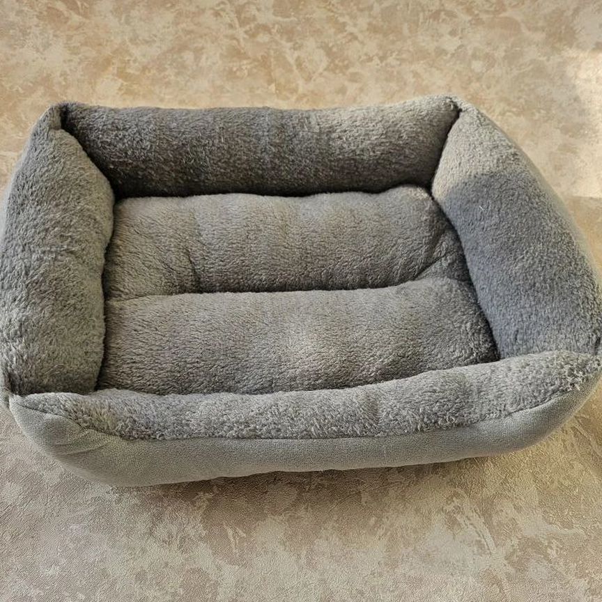 Лежанка для кота