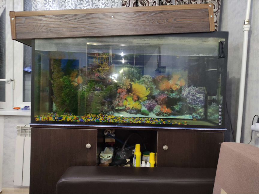 Аквариум с тумбой 288 л