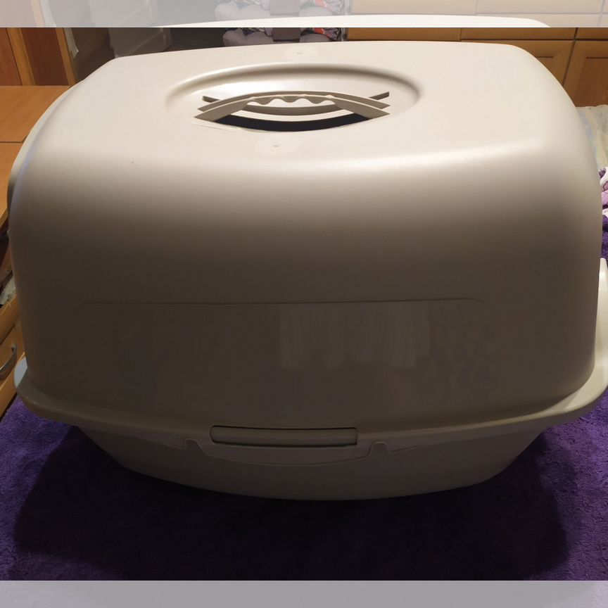 Лоток закрытый большой Rotho