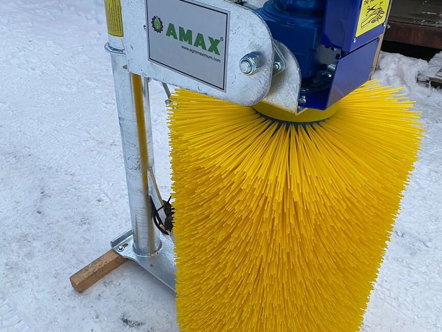 Щетка чесалка