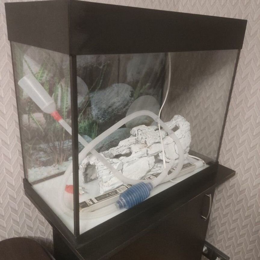 Аквариум с тумбой бу