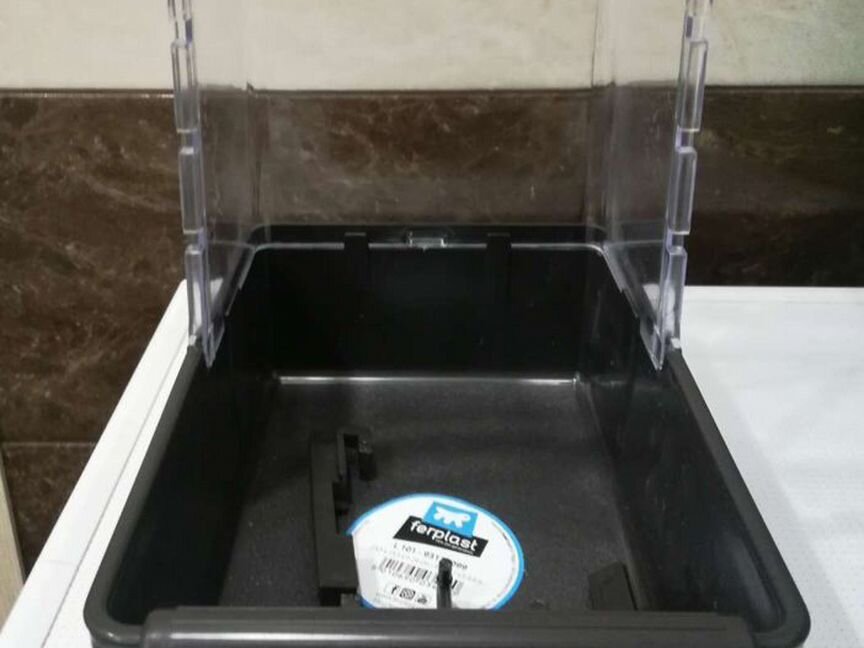 Ванночка для средних попугаев