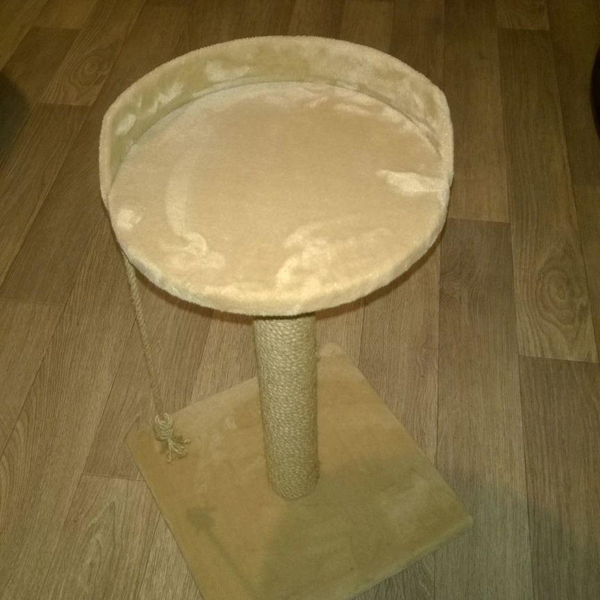 Продам когтеточку с лежанкой для кошки, не юзанная