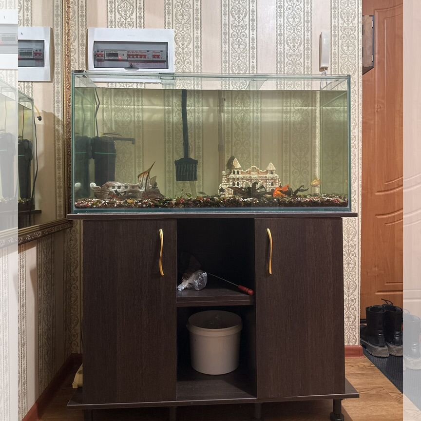 Аквариум с тумбой